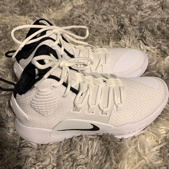 Nike | Shoes | Nike White Hyperdunk X Basketball Shoes | Poshmark